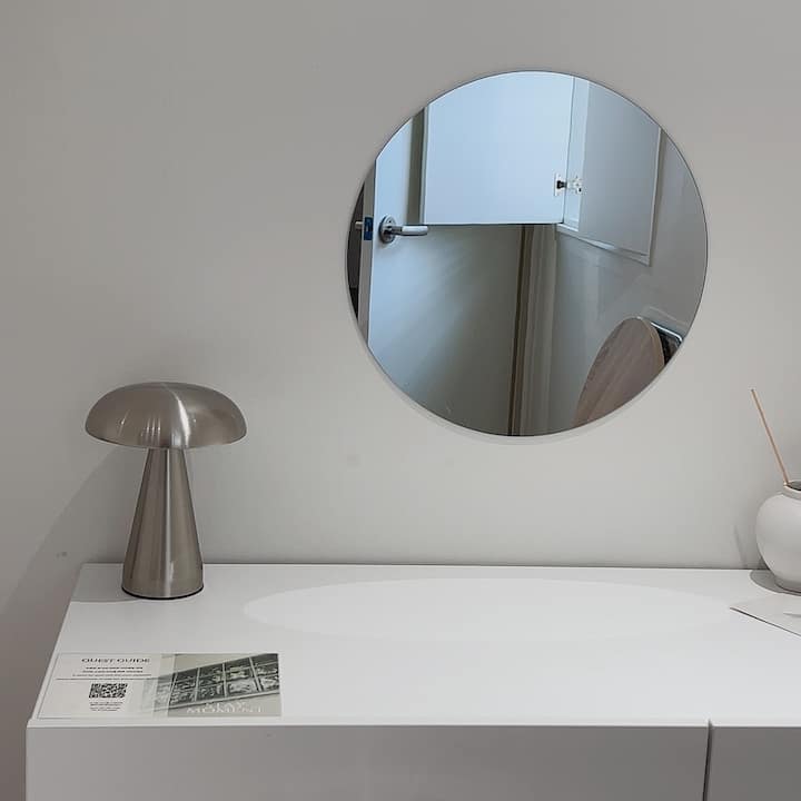 Standard Moment 05 |신림역 도보3분 · 퀸사이즈 침대 · 셀프 체크인 - Seoul