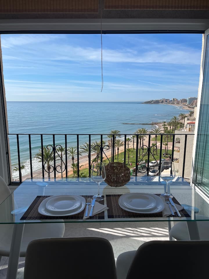 Magic World Beachfront Apt - Pools & Sea Views - Oropesa del Mar