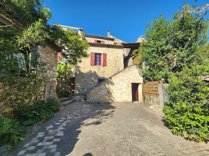 Gîte Hameau Sauze - Bourg-Saint-Andéol