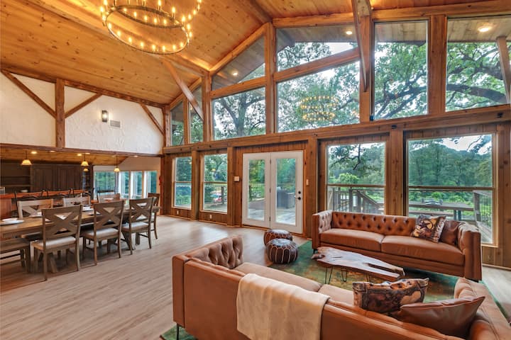 Lux Cabin | King Bed | Fire Pit |45 Min To Houston - Houston, TX