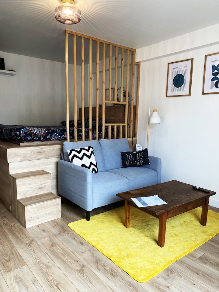 Studio Centre + Parking | Coin Nuit Séparé - Cholet