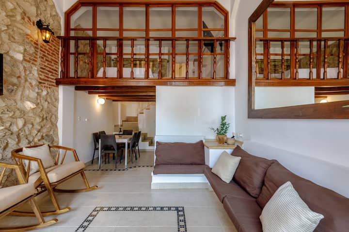 Exclusive Historic Center Apartment With Jacuzzi - Cartagena, Colombia