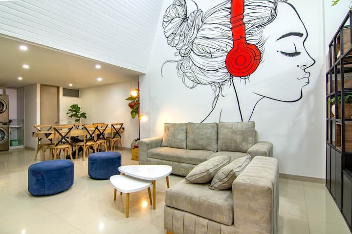 Amplio Apartamento En La Zona Rosa - Bogota