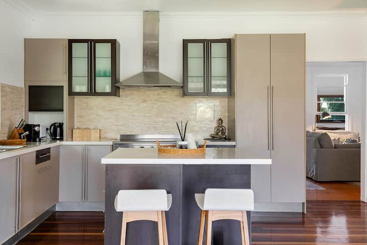 Riverside Retreat With Private River Access - Mullumbimby