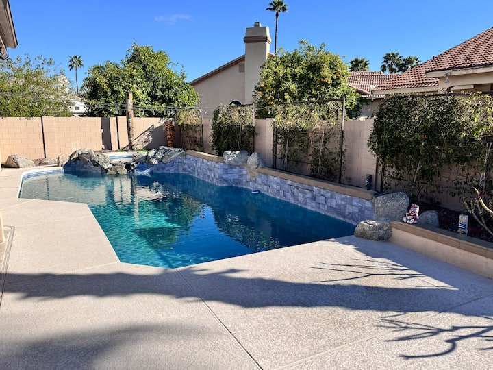 Spacious 5 Bedroom Home With Pool And Games. - Mesa