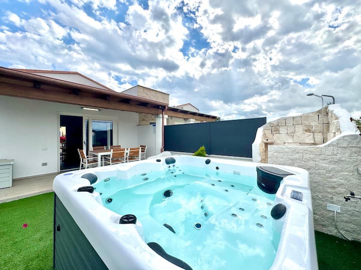 *Villa With Jacuzzi Joy Collection* - Tortolì