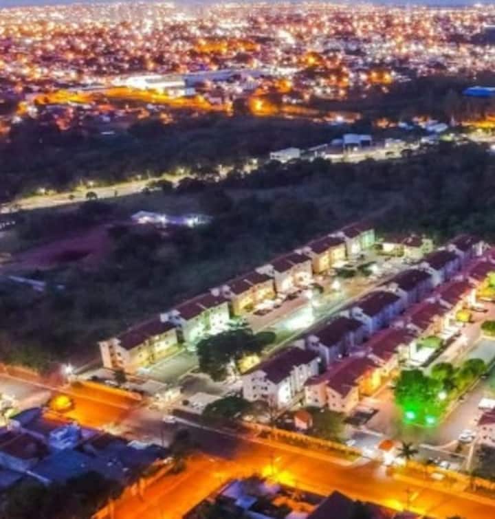 Apto Em Condomínio - 6 Quartos - Campo Grande