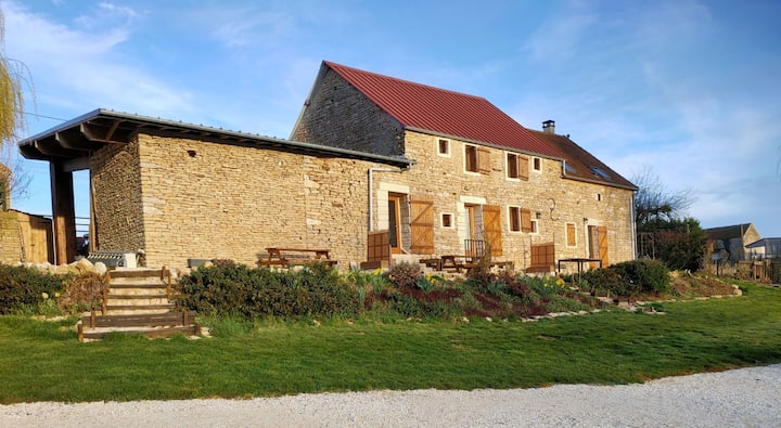 Gîte Montillot Yonne 89 -Vézelay - Vézelay