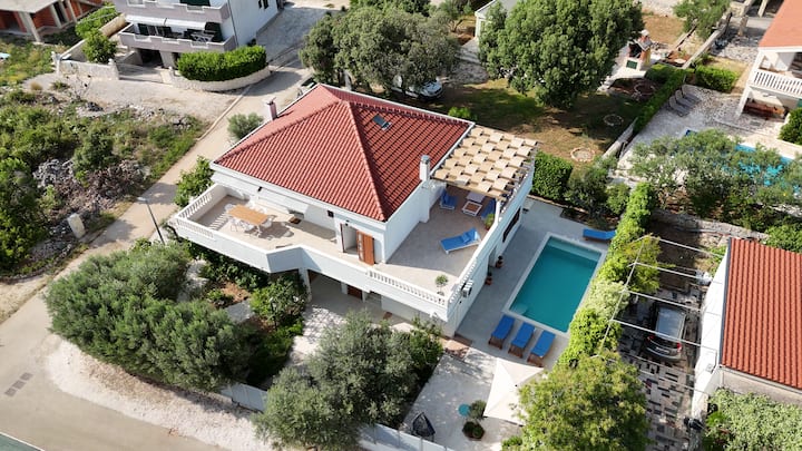 Casa Korina, 3 Apartments With Private Pool - Croácia