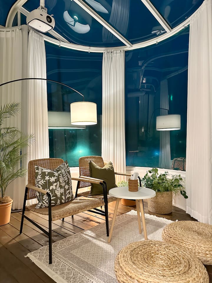 4인가능ㅣ홍대인근ㅣ공항버스도보1분 테라스 |호텔급침구·빔프로젝터｜안산트레킹 |조용한 주택 - Seoul