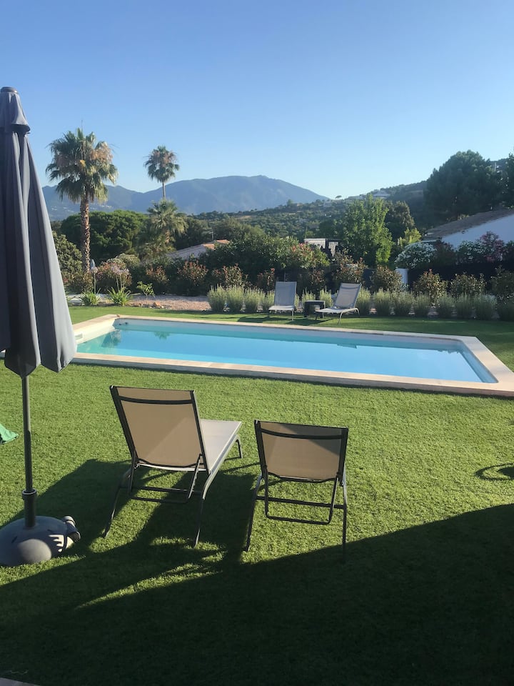 2 Chambres Avec Salle De Bain, Piscine Et Jacuzzi - Bastelicaccia