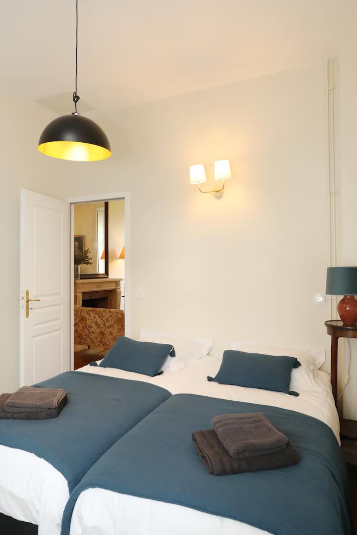 Le Jardin De L'hippodrome, Parking Gratuit, Jardin - Chantilly