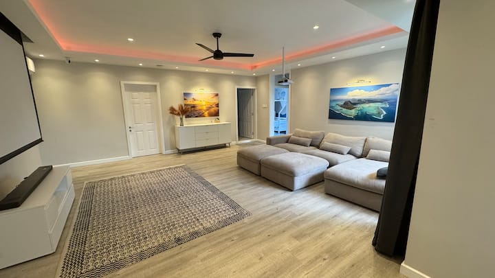 Modern Furnished Home, 5min To Metro & Amenities - Maurice