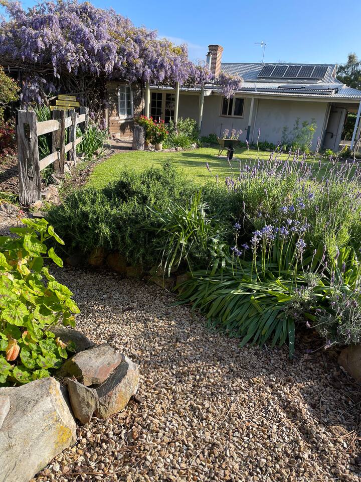 Roads House Normanville, Cottage Garden Near Beach - Normanville