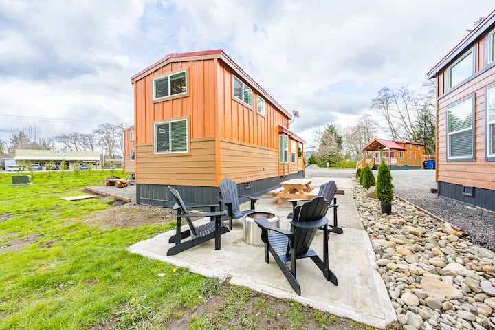 Rainforest Tiny Home Retreat #22 Nordic - Forks, WA