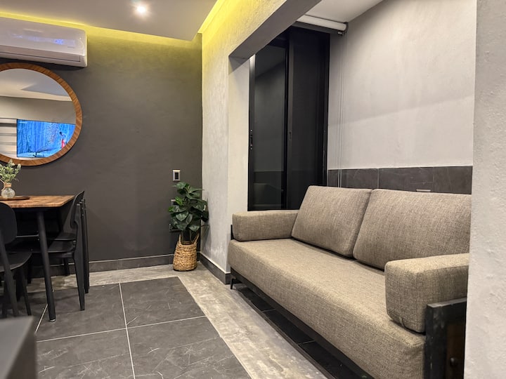 04 Modern Apt With 2 King Bedrooms And 2 Baths - Monterrey