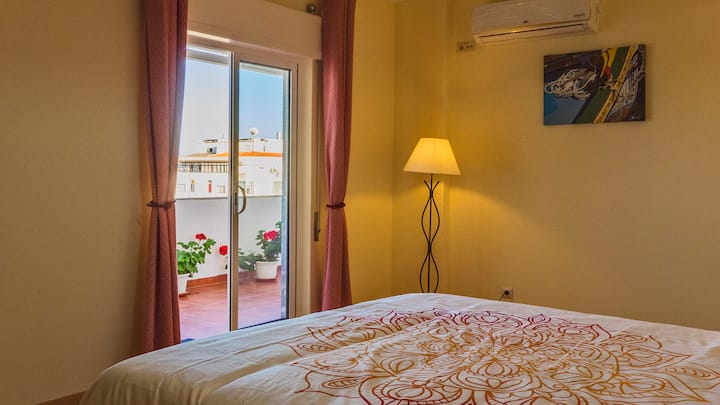 Apartment In Portimão With Big Balcony - Portimão