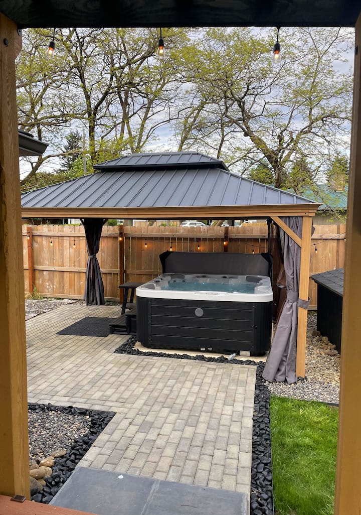 Cozy Calawah Cottage | Hot Tub | Fire Pit | Games - 포크스