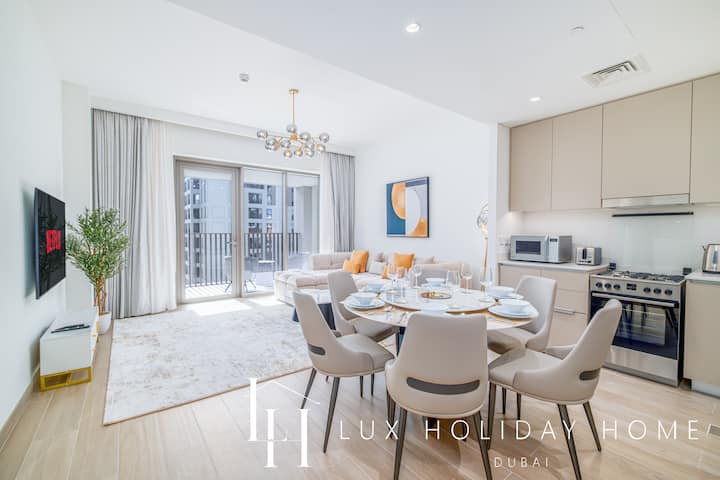 Lux | The Orchid Creek Beach Suite - Dubai