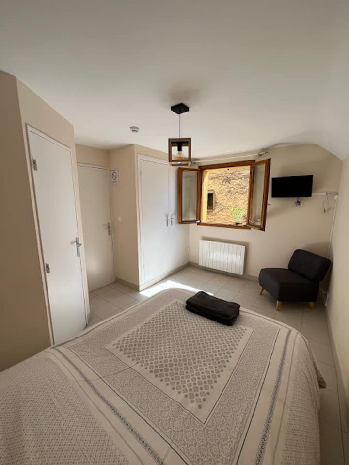 Auberge L'ecureuil - Chambre Jupiter - Valberg