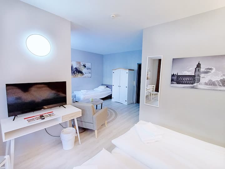 #Tripleroom #Breakfast #A2 #Parking #Hotel #Wlan - Burg Spreewald