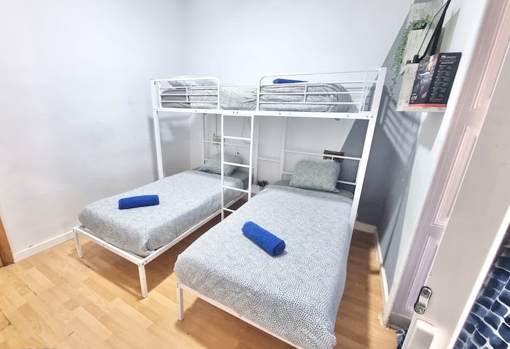 Room In Center/ac/near Beach - Barcelona