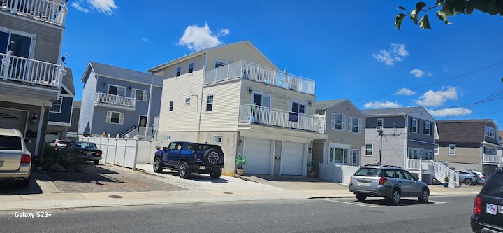 Bada Bing Shore House - 4br, Family Rental. - Seaside Heights, NJ