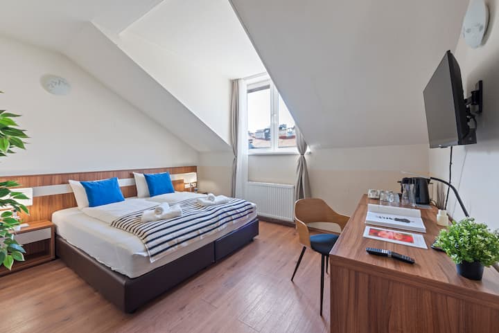 K22 Smart Rooms, 3 People, 15min To City Center - Vienna