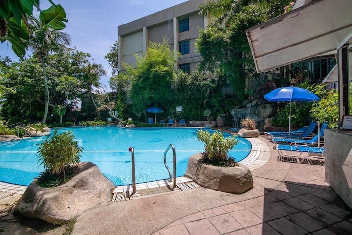 Maisie At The Beach @ Penang 1301 Studio King - Tanjung Bungah