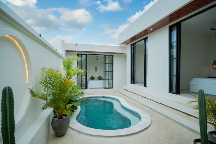 4 Bedroom Villa With Pool - Munduk