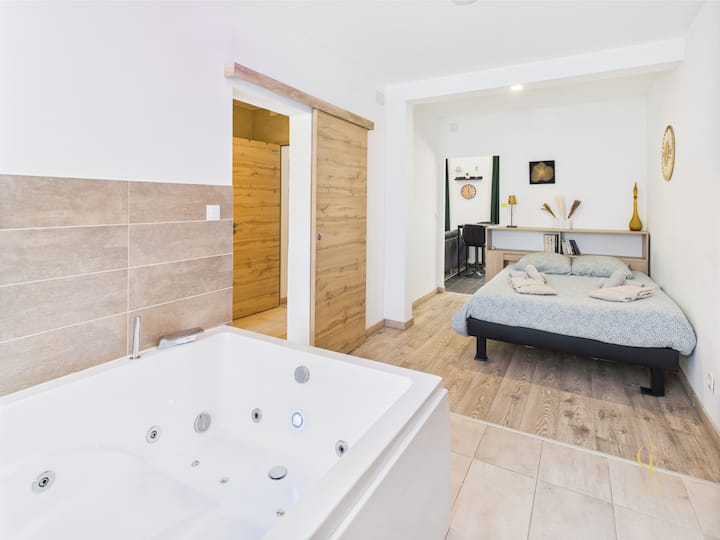 Cocon Zen Balneo - Appt Rdc Proche Centre Mulhouse - Mulhouse