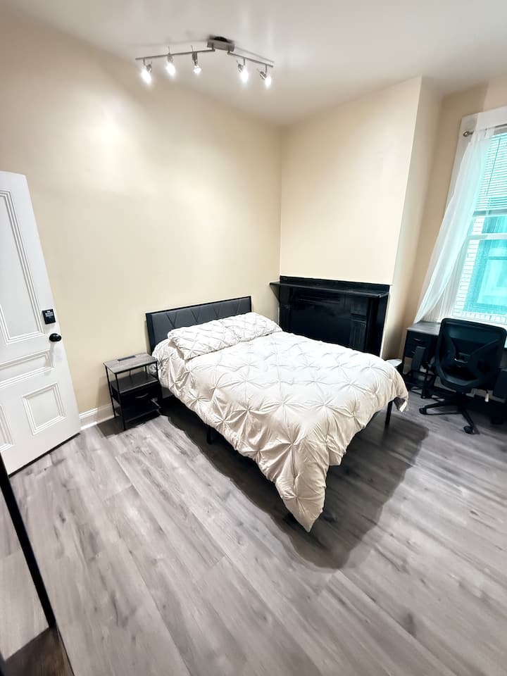 Upscale Comfort & Space In Ideal Location #2 - Pittsburgh