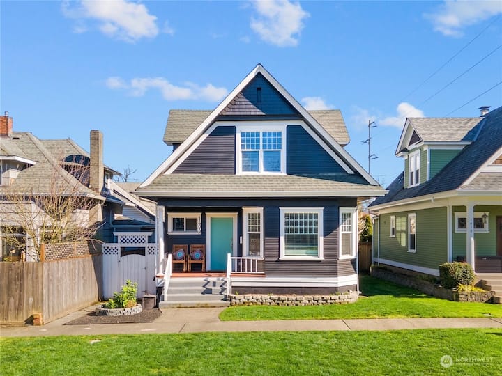 The Cushman House A: Unit A(6th Ave Ups Uw Ruston) - Tacoma, WA
