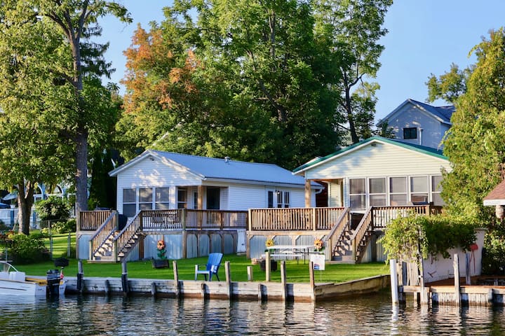 Riverside Escape | Perfect For Families & Friends - Indian River, MI