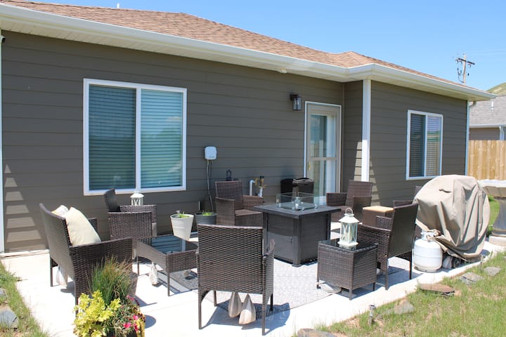 Beach House In The Hills. - Spearfish, SD