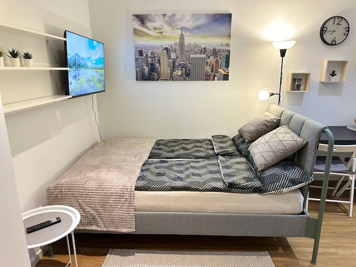 Stilvolles Zimmer Im Zentrum Mg - Mönchengladbach