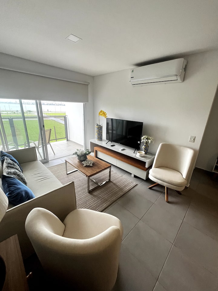 Dpto Frente A Playa Encarnación - Encarnación