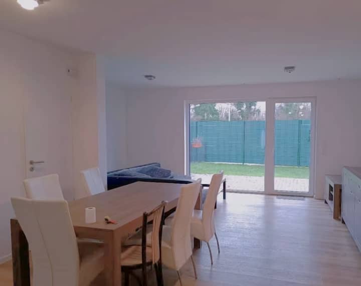 Messegast Auf Derdurchreise Oder - Düsseldorf