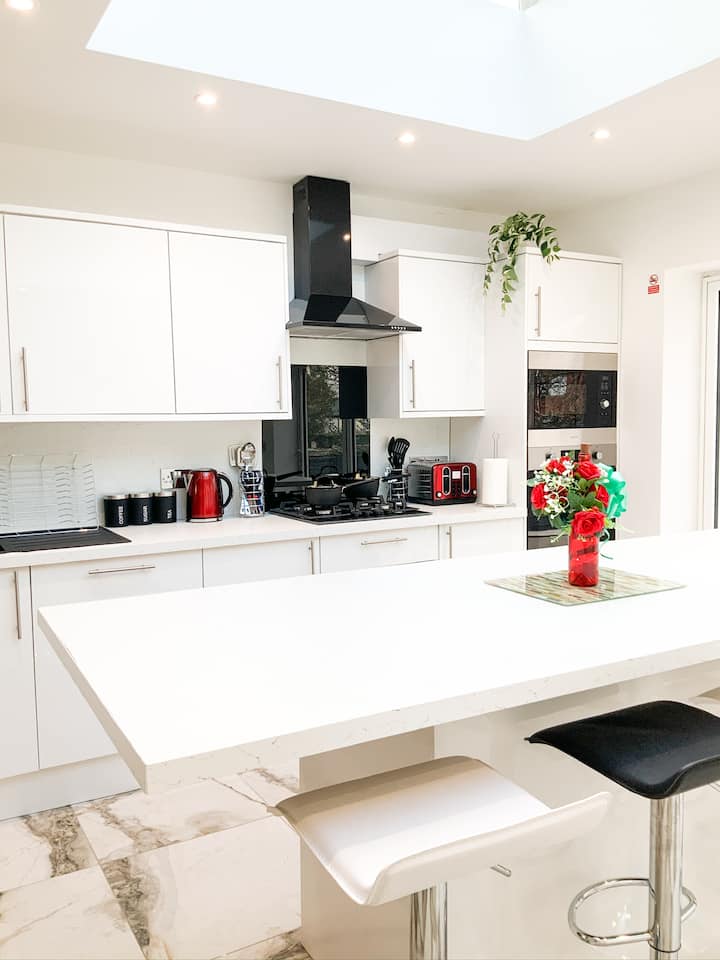 Burgess  House- A Luxury 3 Bed Home In Southampton - 사우샘프턴