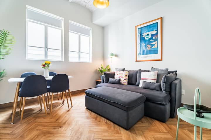 5 Min Walking To Reforma - Mexico City