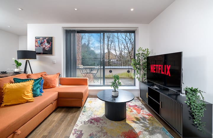 Lux 3king Beds/2bath-freeparking - London