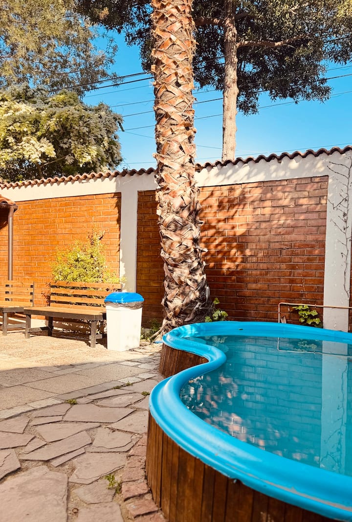 Casa Rústica + Jacuzzi + Piscina + Aeropuerto Scl - Santiago Arturo Merino Benítez Airport (SCL)