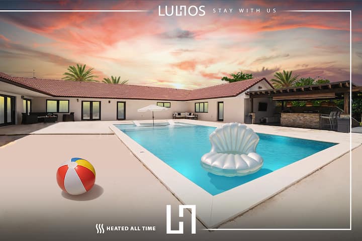 Beautiful Family Home, Tennis Court And Pool - Everglades, FL