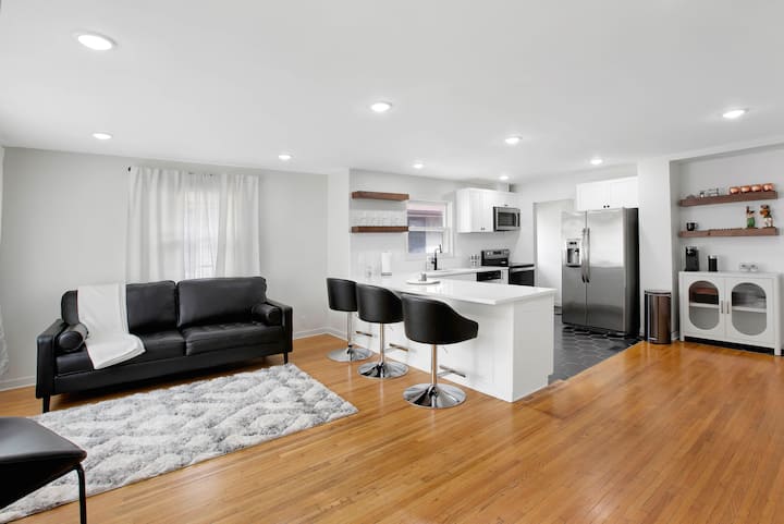 Chic Escape Near Mall Of America - Aéroport de Minneapolis-Saint-Paul (MSP)