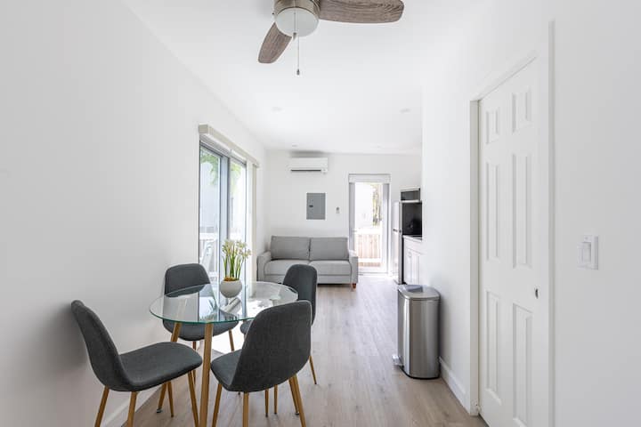 Relaxing Studio • 4 Guests • Perfect Getaway Spot - Fort Lauderdale