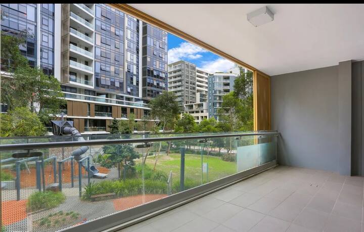 Airport-city 2 Mins To Train, 1 Step To Cafe,shops - Rosebery