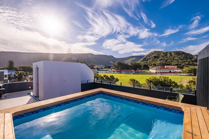 Chic Coastal Hideaway - Hermanus