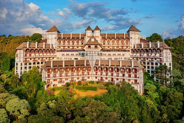 Duplex Em Castelo | Piscina Aquec, Lareira E Wifi - Campos do Jordão