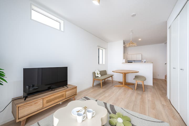 ガス乾燥機付き！Cc無料駐車場有り！新築一軒家3ldk！博多駅まで車で16分！ - Fukuoka, Japan