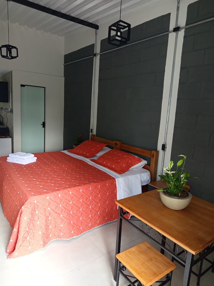 Serra Negra/flat 4/ Cama King/estacionamento/wi Fi - Serra Negra